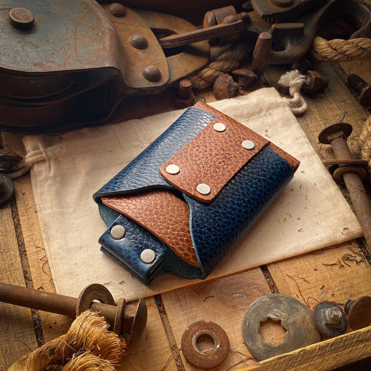 Original Knocks Minimalist Wallet - Whiskey Dollaro and Blue Dollaro ...