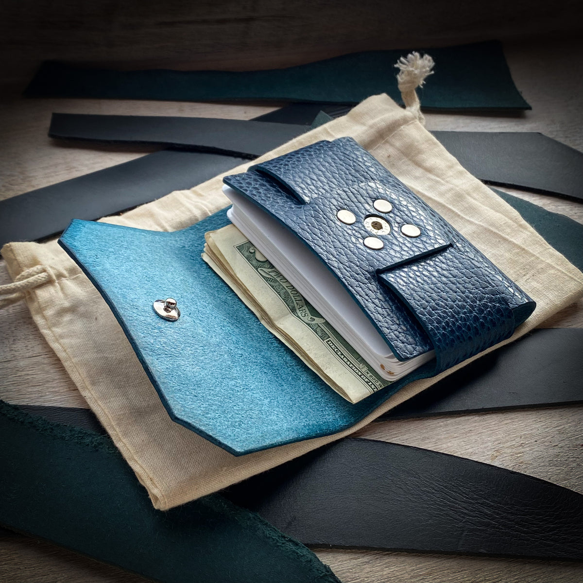 The Milo Stitchless Wallet - Blue Dollaro – Willow Craft Goods